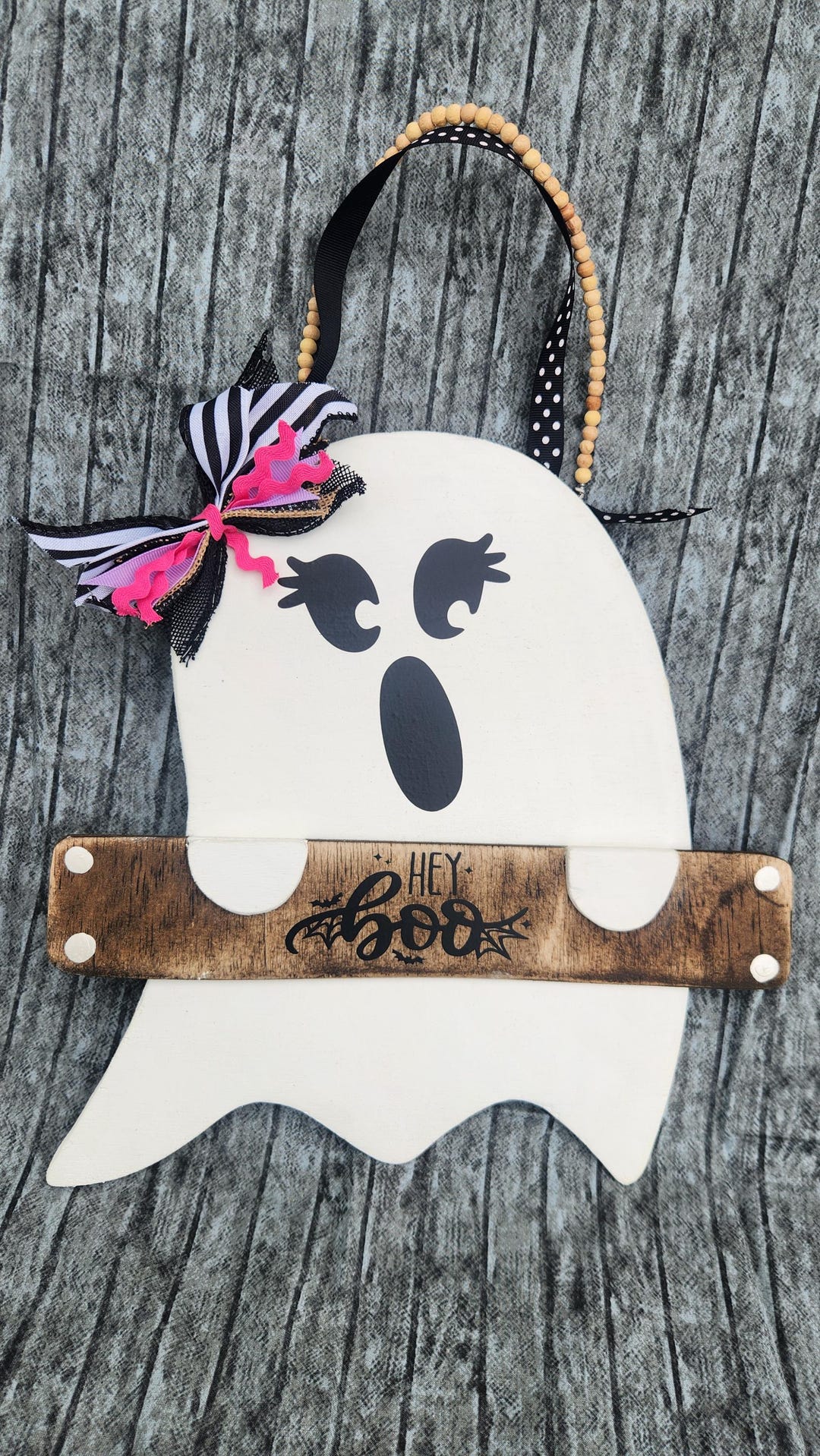Halloween Door Sign, Cute Ghost Holding Wooden Sign With "hey Boo" Pink ...