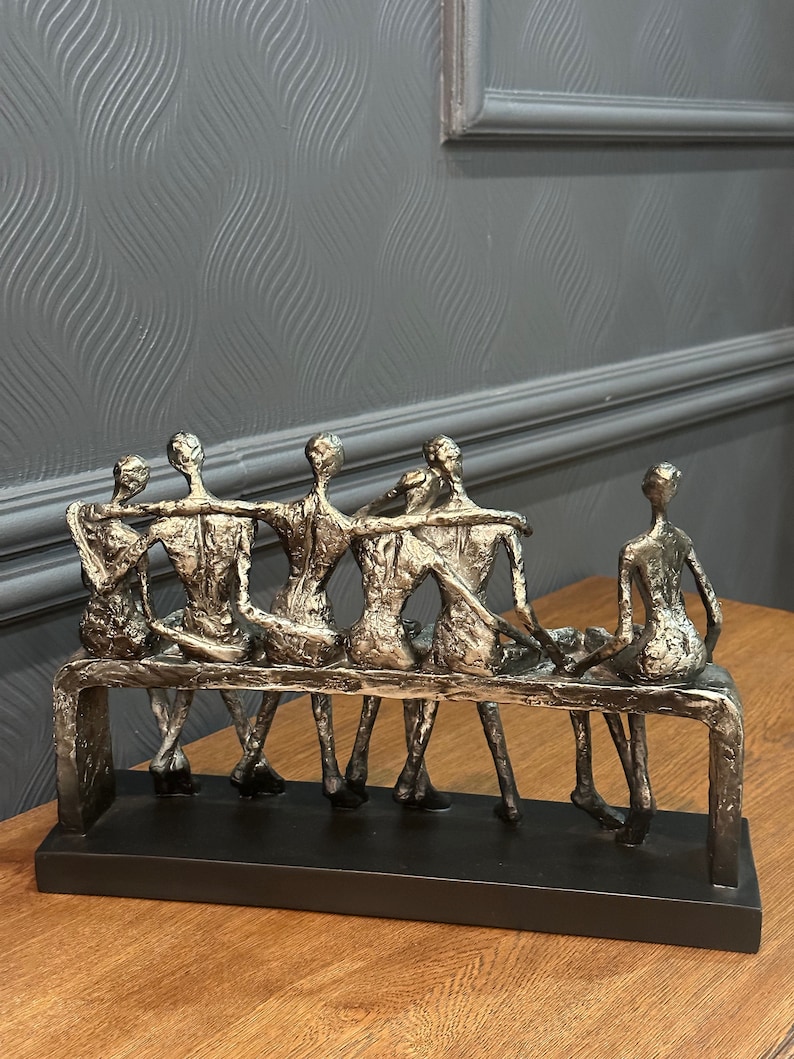 Friends Sitting Embracing Ornament Statue, Family of Sitting on Bench ...