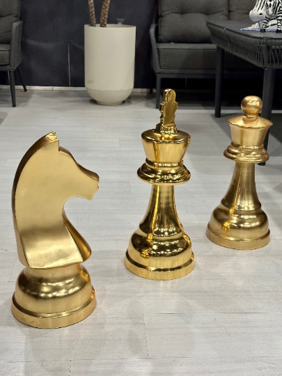 Giant Chess Figurine - Large Chess Piece - Queen King Decoration ...