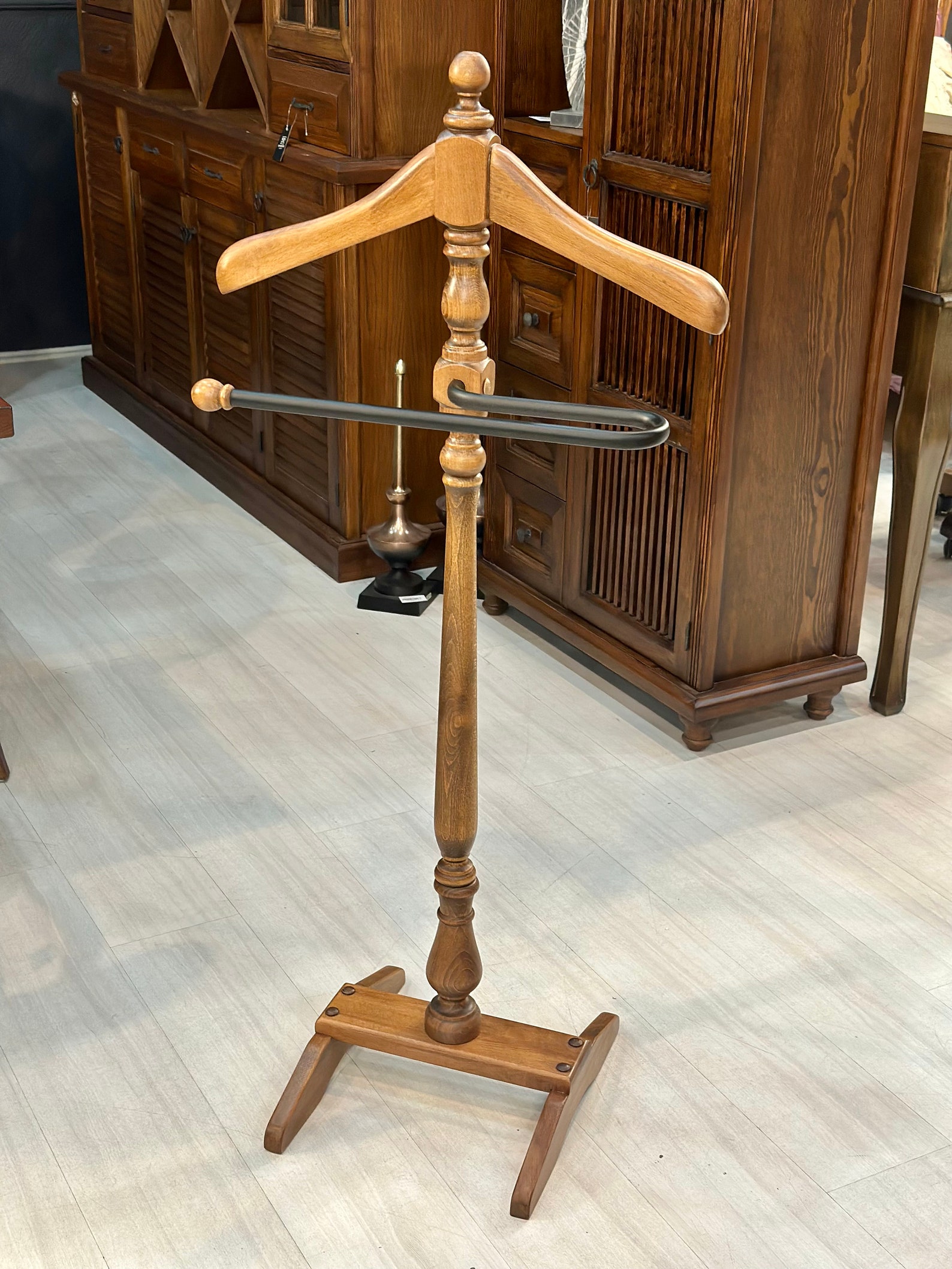 Minimalist Valet Stand Oaken, Oak Valet Stand, Modern Dumb Butler, Coat ...