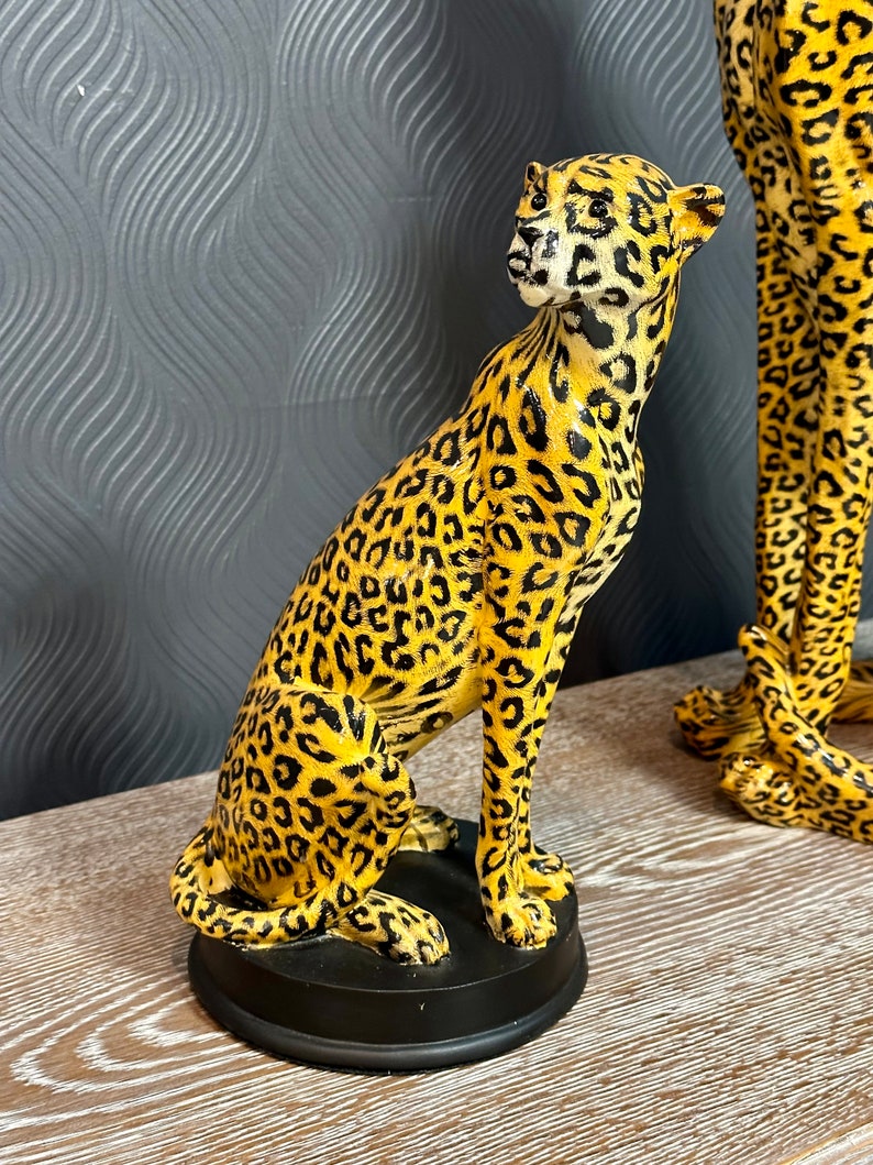 Leopard Sitting Statue , Majestic Leopard, Leopar Figure, Animal Statue ...