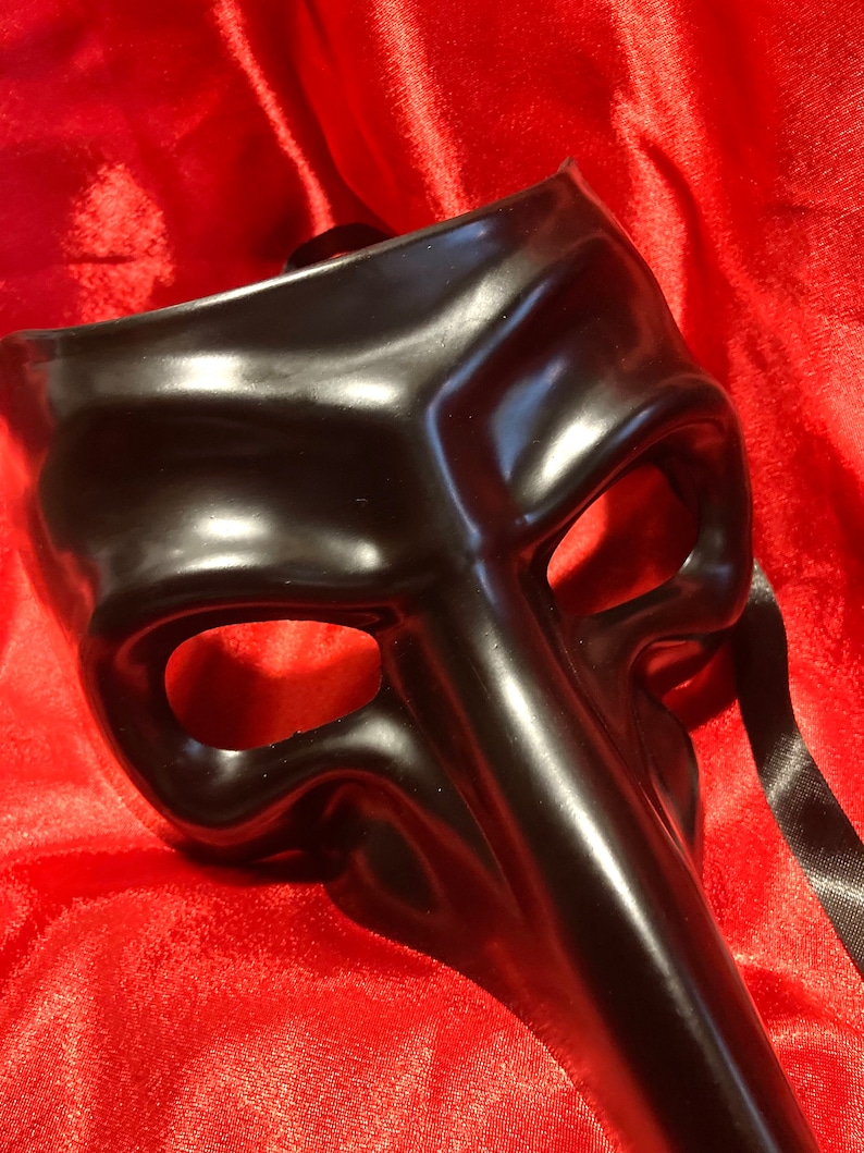 Scaramouche Masquerade Mask Plain Black Sleek Long Nose Mask Mens ...