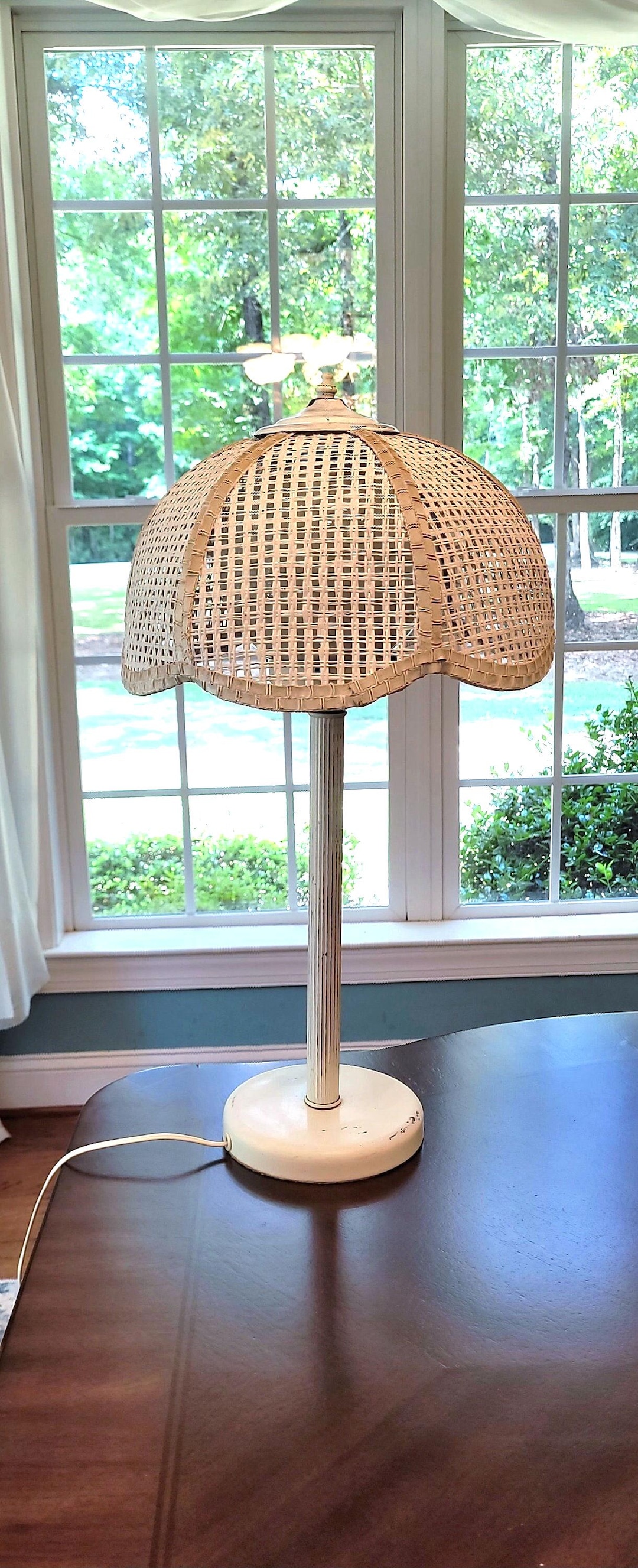 Midcentury Modern Cream/white Wicker Umbrella-shade Table Lamp With ...