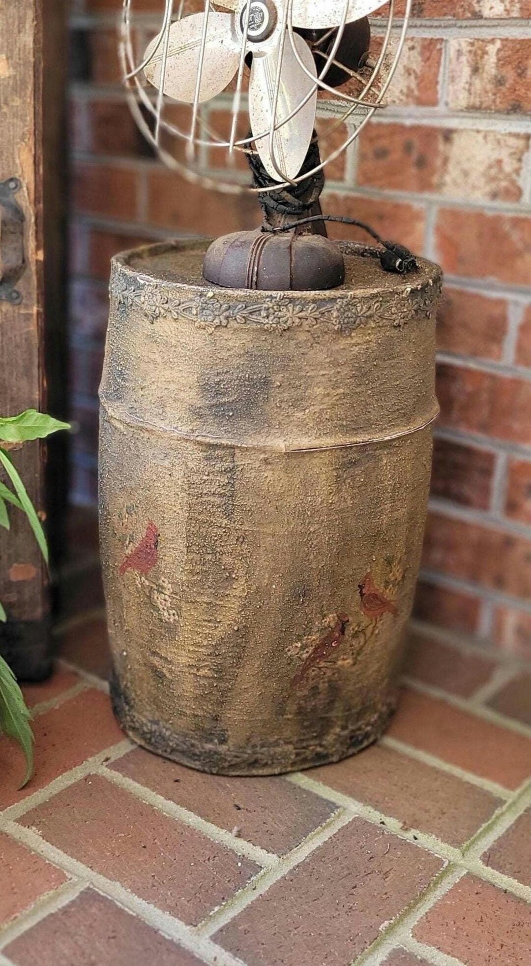 Unique and Rustic, Vintage/antique Nail Keg 17 Side/end Table. Coated W ...