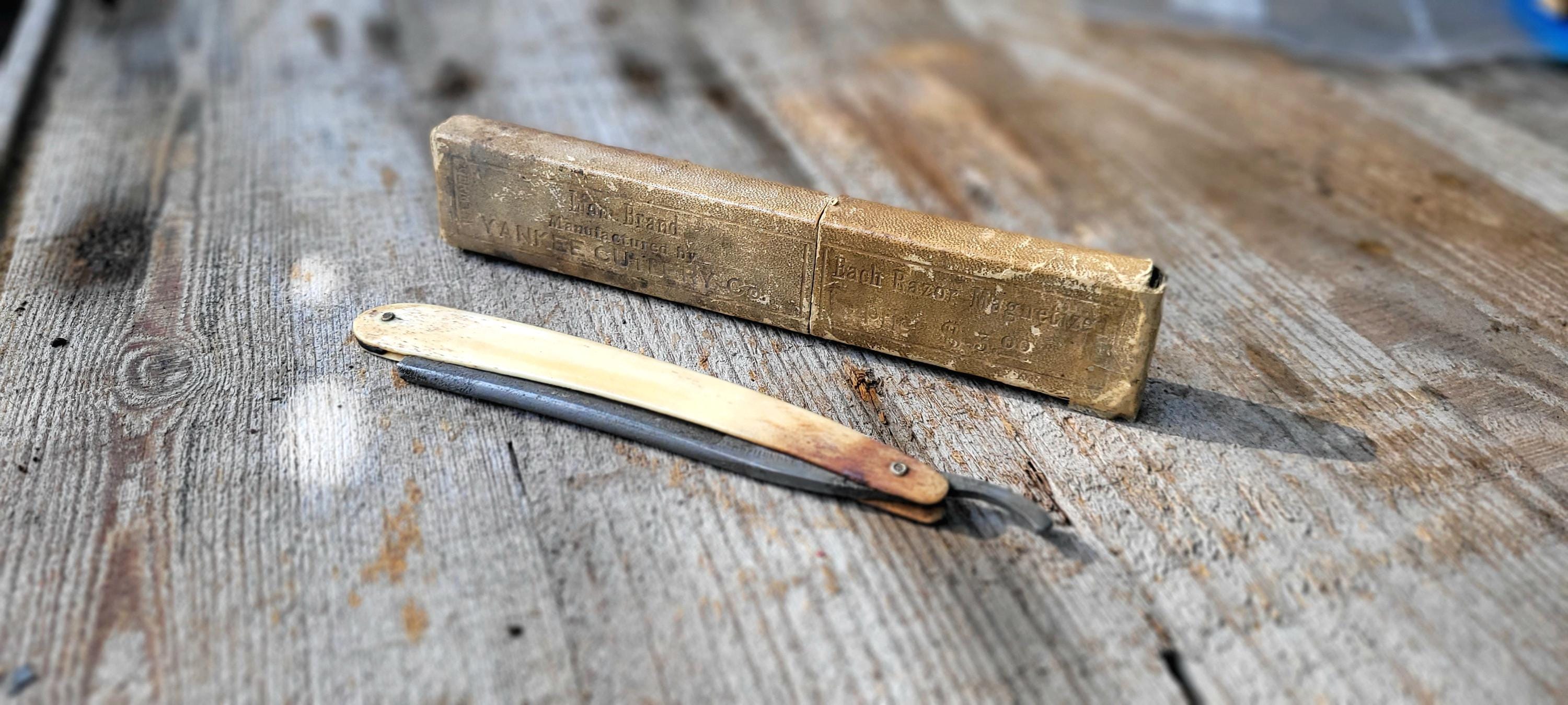 Vintage or Antique Yankee Cutlery Co. "lion Brand" #601 Straight Razor ...