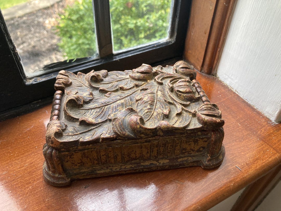 Vintage Wooden Trinket Box - SYROCO Ornimental Box 1940s - Vintage ...