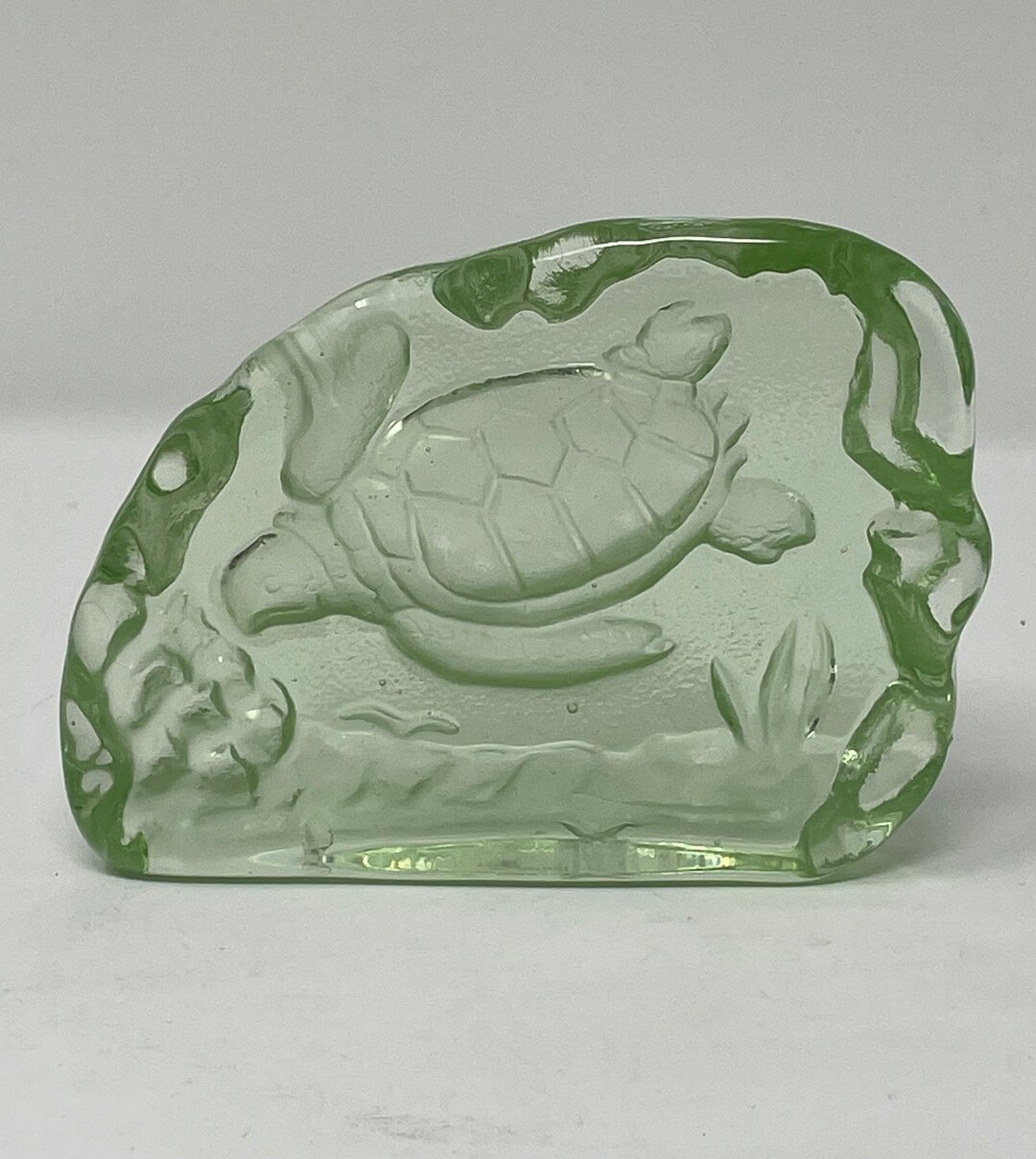 Vintage Green Glass Etched Sea Turtle Paperweight - Etsy