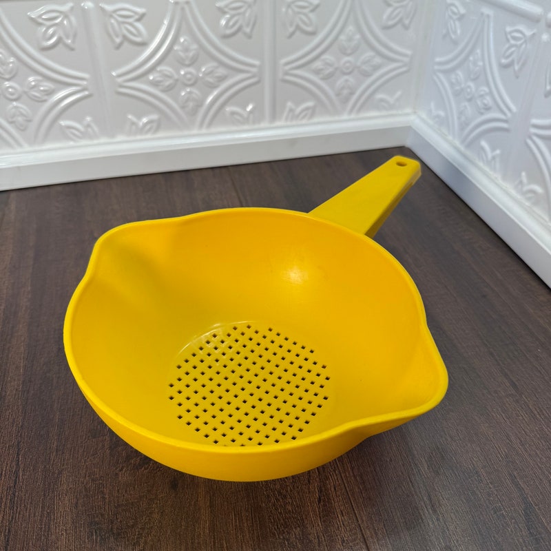 Yellow Tupperware - Etsy