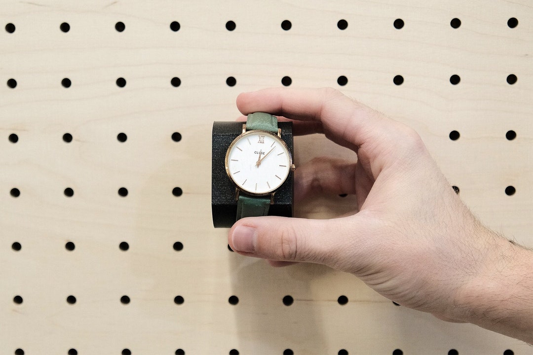 Wall-mounted Watch Holder, Stainless Steel Support, 3D Printed ...