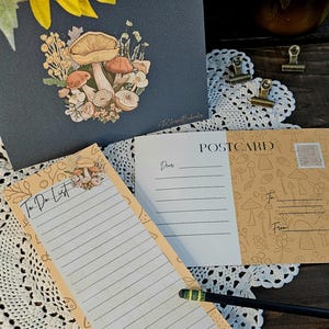 Cottagecore Collection Set Design 1, Includes 2 Postcards & 2 Magnetic ...