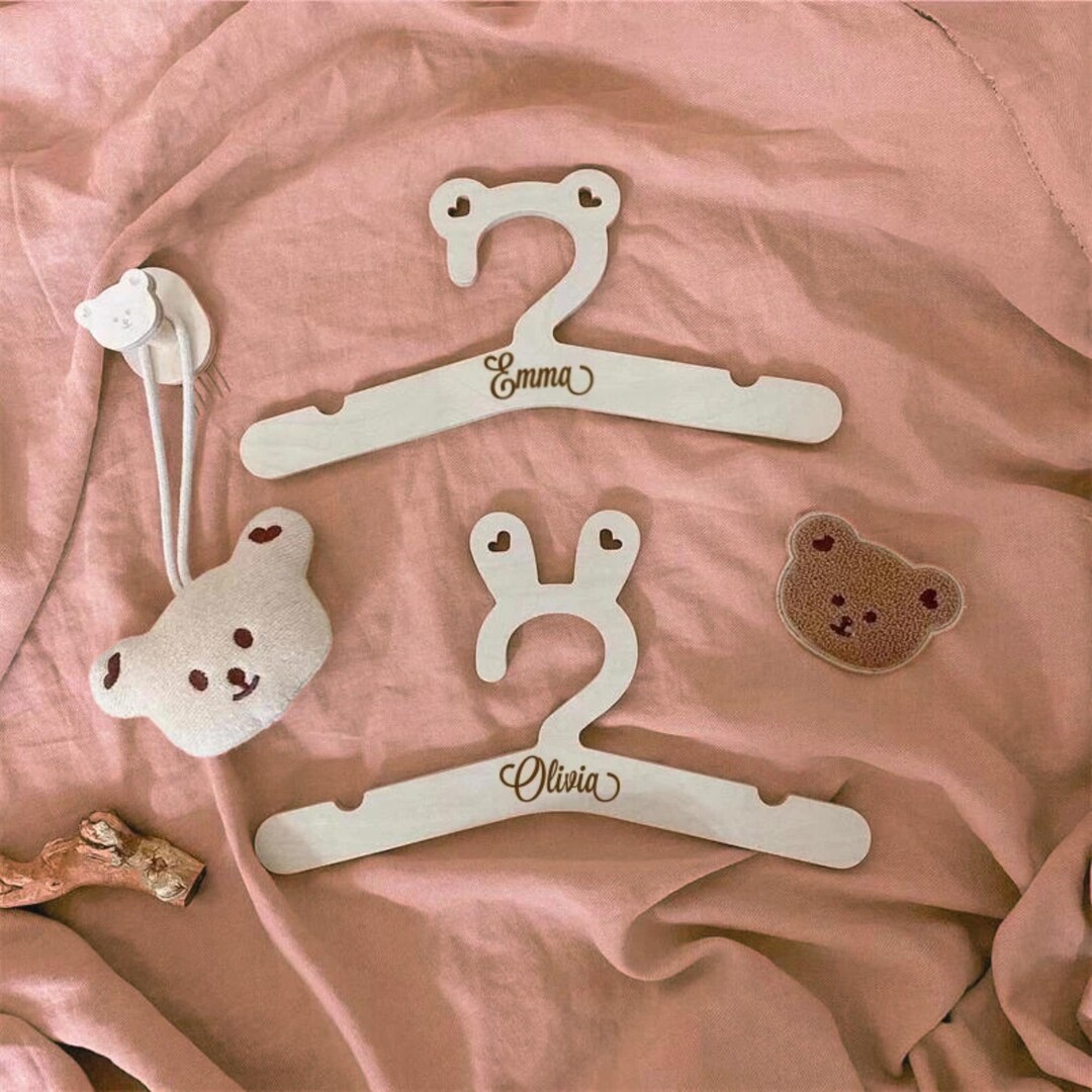 1 PC Personalized Baby Hanger. Baby Clothes Hanger Creative Room ...