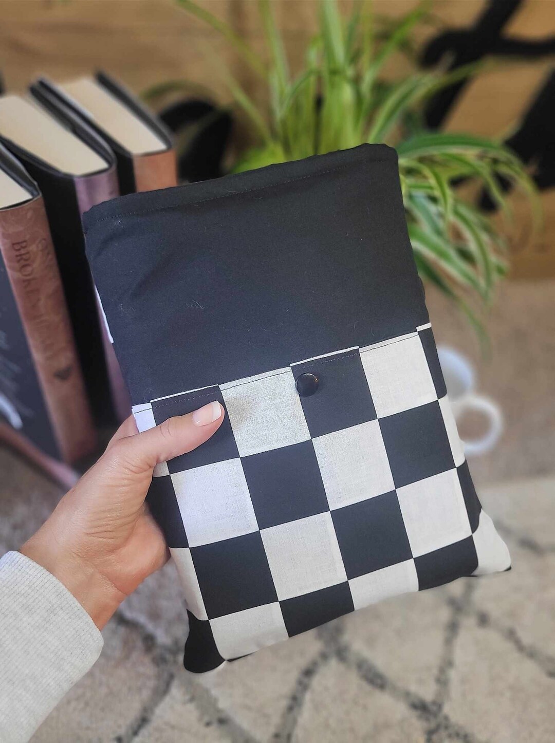 Black and White Checkered Book Sleeve / Cover - Etsy