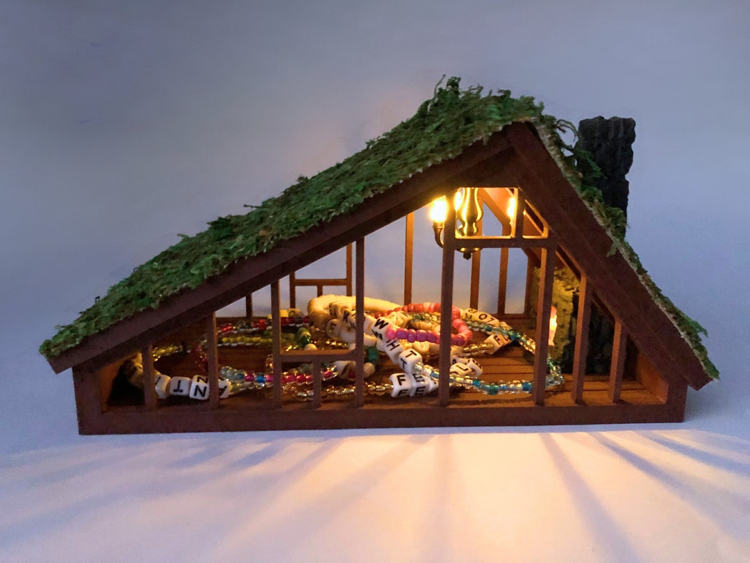 Folklore Cabin With Lights, Friendship Bracelet Holder With Chandelier ...