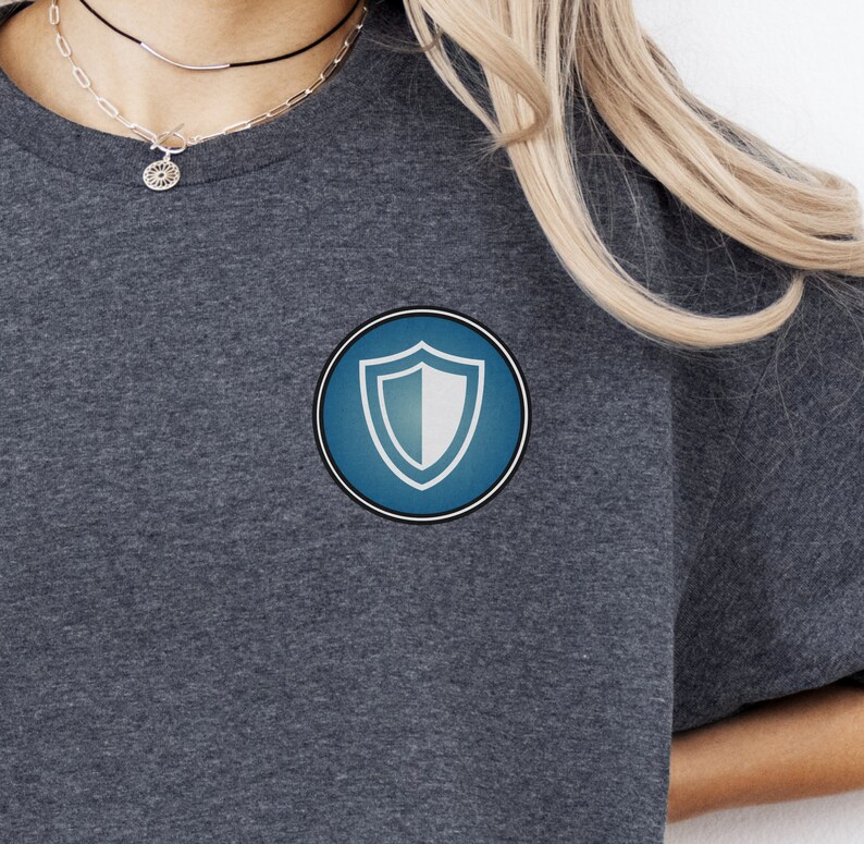 MMORPG Tank Role Icon Shirt World of Warcraft Tee Gift for Wow Player ...