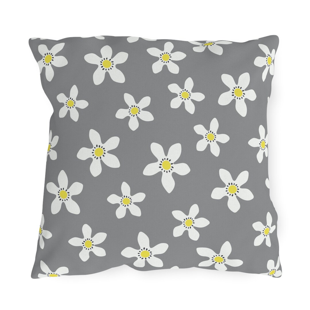 Daisy Inspired Outdoor Pillow, Outdoor Gray and White Pillow, Water ...