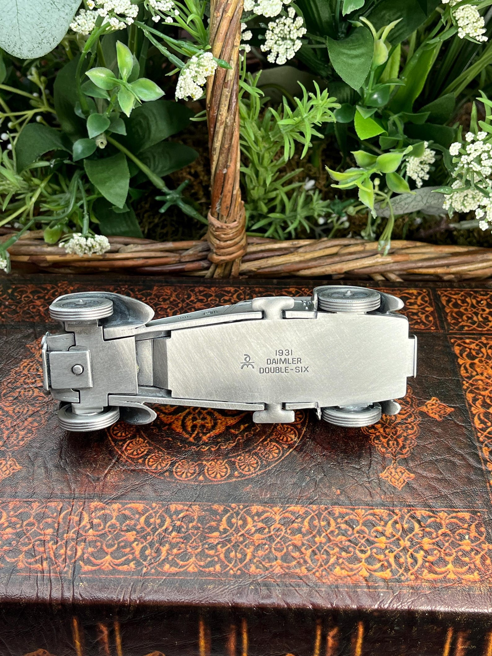 1931 Daimler Double-six Vintage Danbury Mint England Pewter Car Classic ...