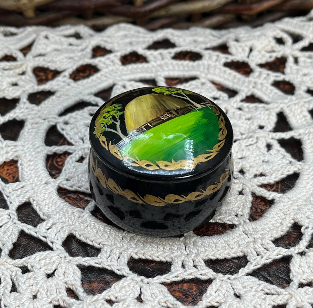 Vintage Russian Hand Painted Signed Trinket Box -lacquered Box ...