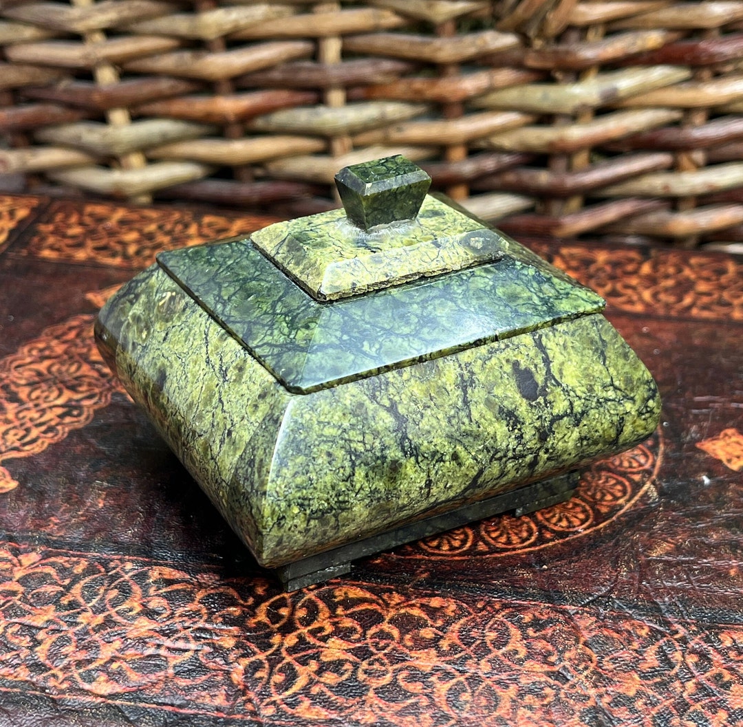 Jungle Serpentine Polished Gemstone Jewelry Trinket Box With Lid Ring ...