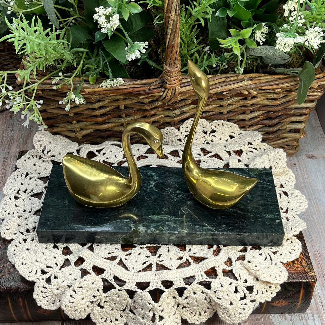 Vintage Solid Brass Swans Mounted on a Dark Green Marble Base - Brass ... Vintage Solid Brass Swans Mounted on a Dark Green Marble Base - Brass ...