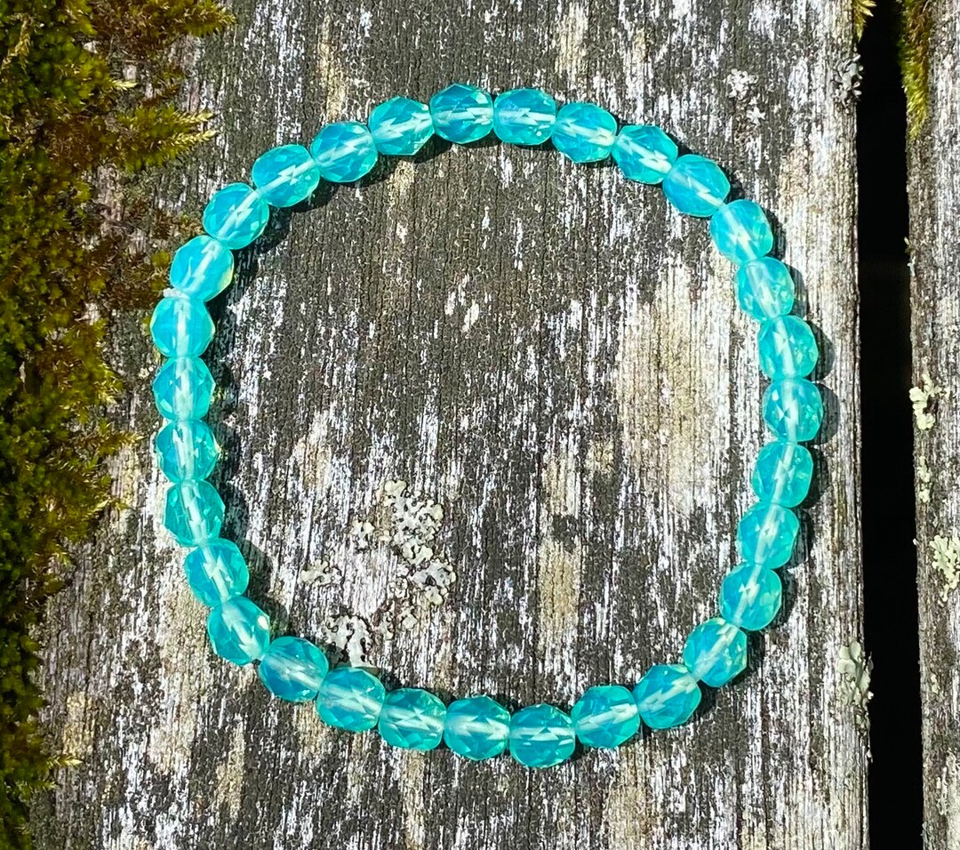 Uranium Glass Stretch Bracelet - 6mm Faceted Blue Green Opal UV Glow ...