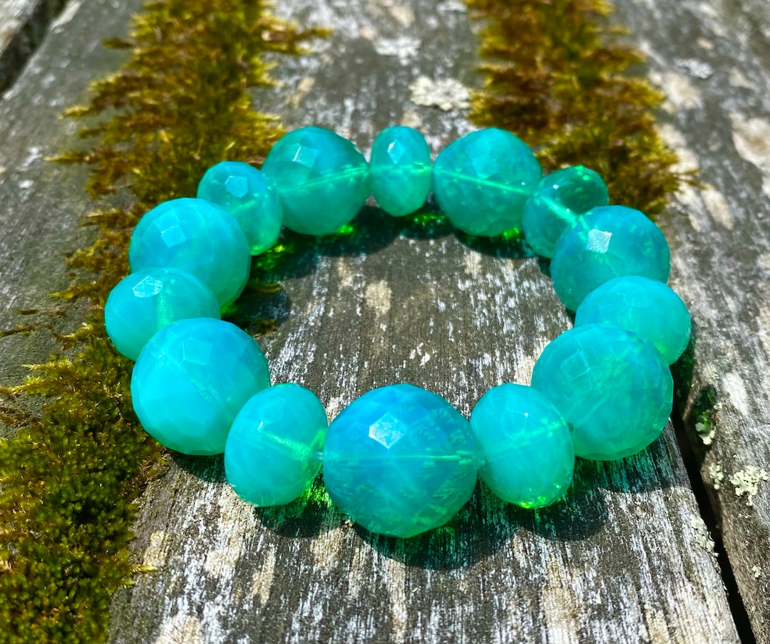 Uranium Glass Stretch Bracelet - HUGE 20mm Faceted Blue Green Opal UV ...