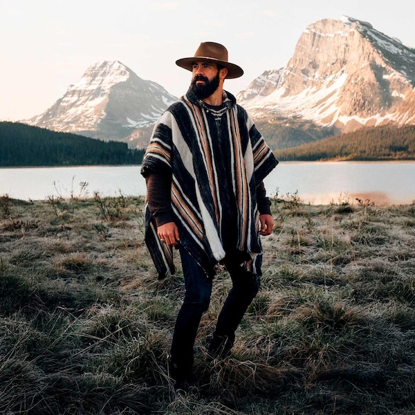 Peruvian Poncho - Etsy