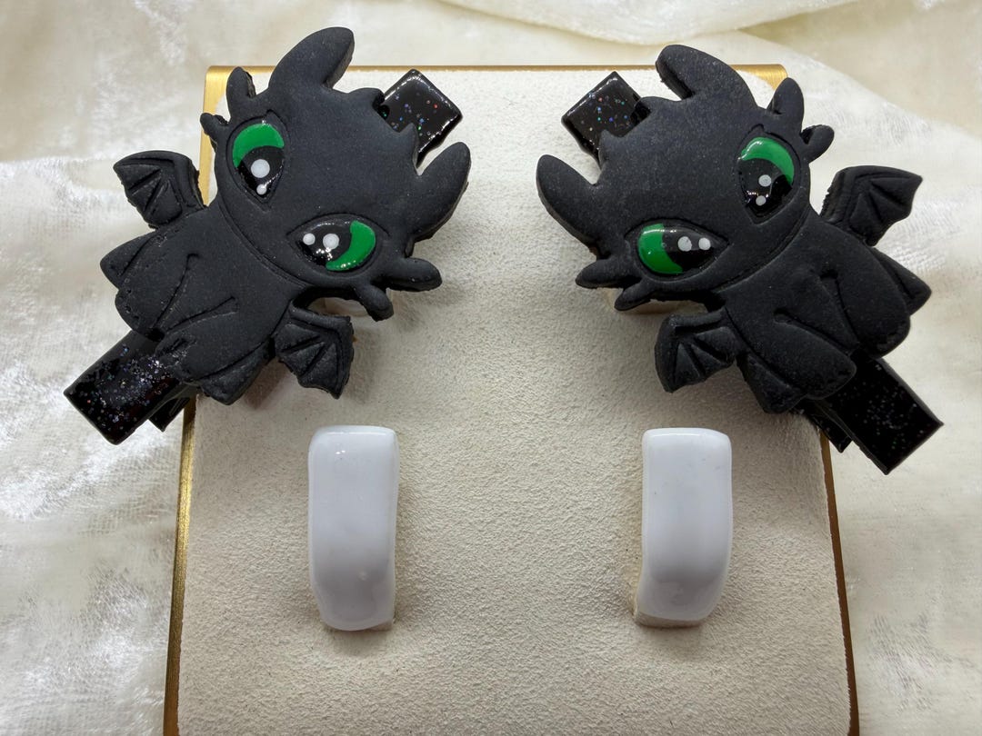 Toothless Dragon Hair Clips - Etsy