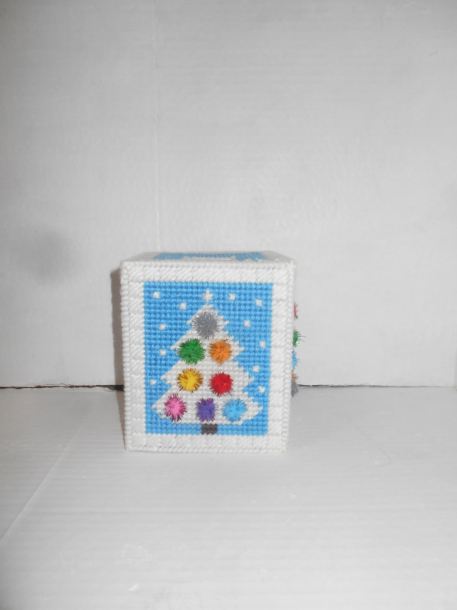 Pom Pom Christmas Tree Tissue Box Cover - Etsy
