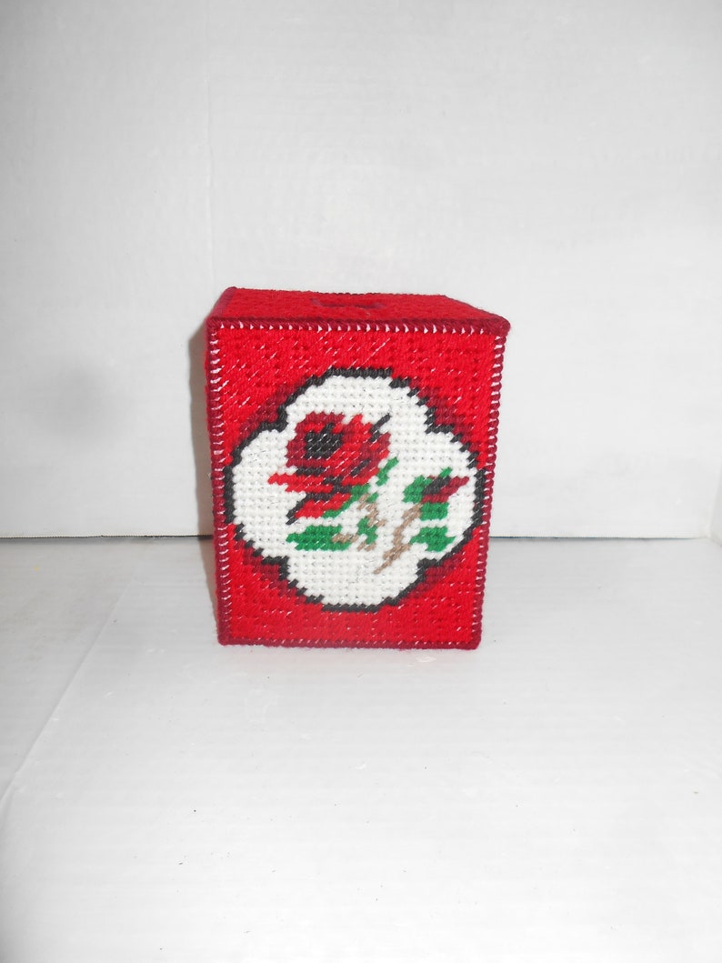 Red Rose Tissue Box Cover - Etsy
