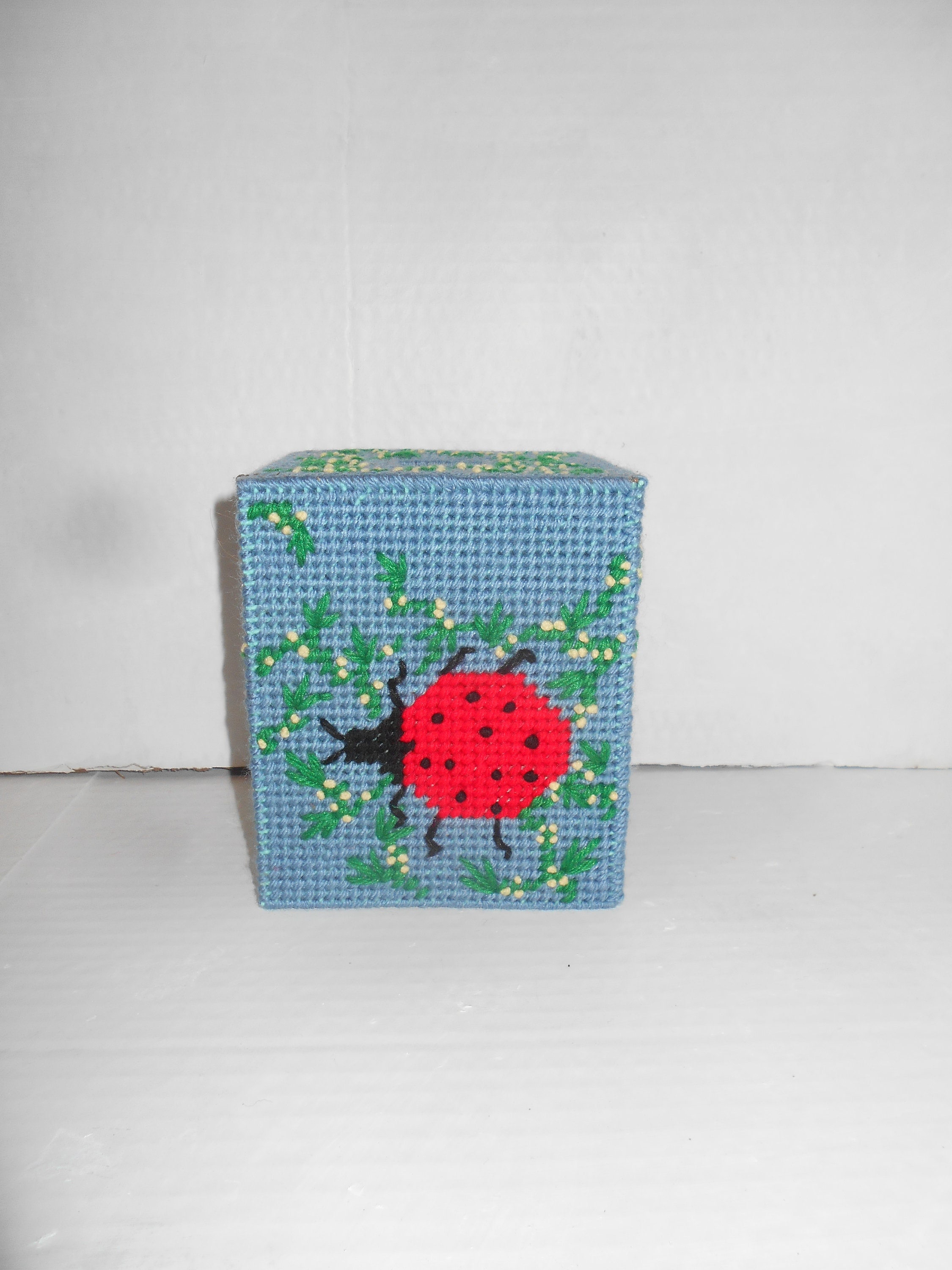 Ladybug Tissue Box Cover - Etsy