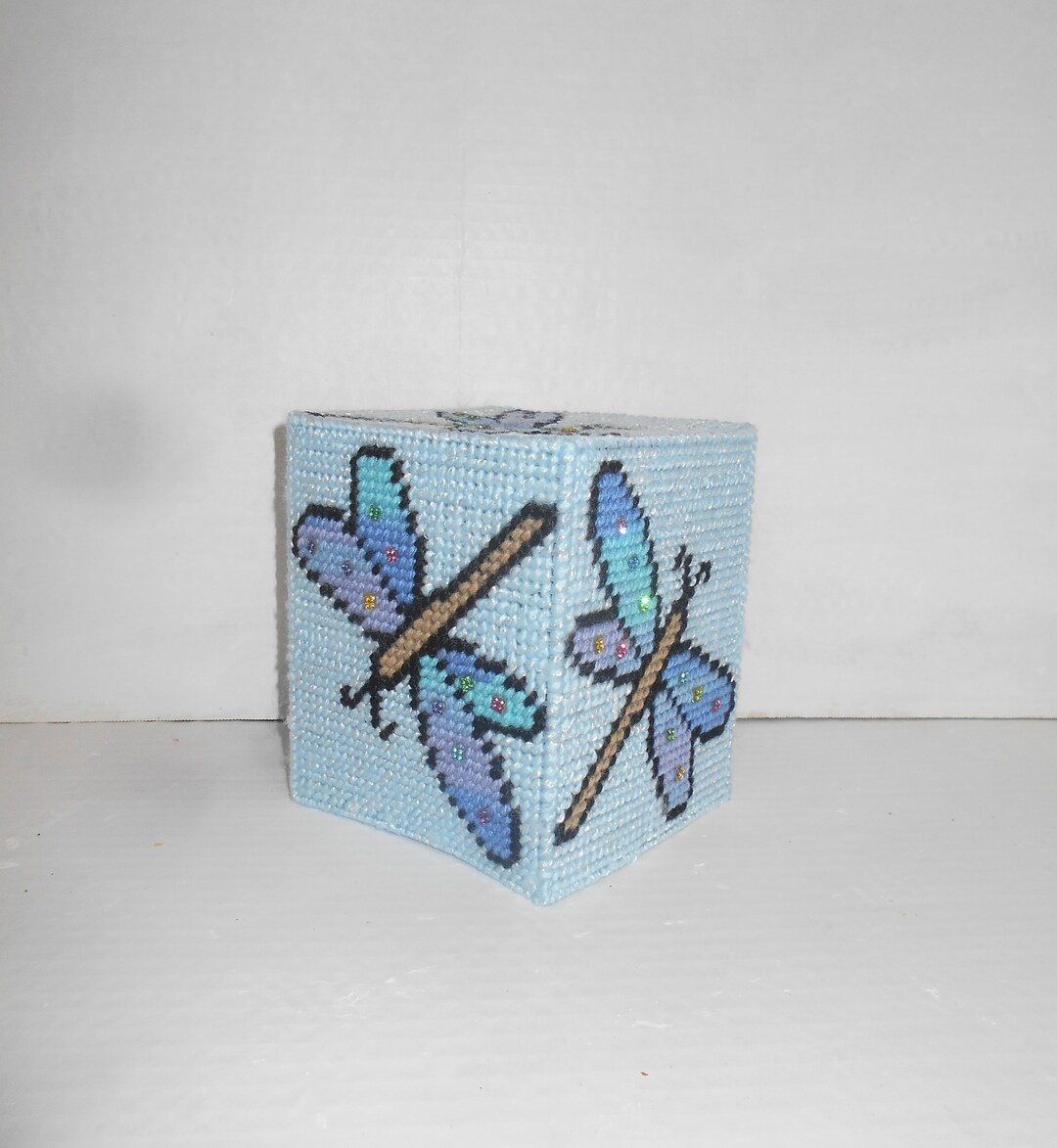 Dragonfly Tissue Box Cover - Etsy