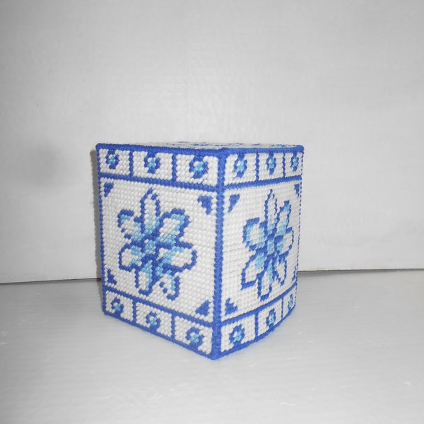 Daisy Tissue Box Cover - Etsy