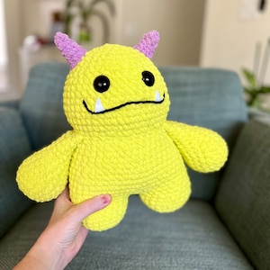Ike the Monster Crochet Pattern - Low-sew - Etsy