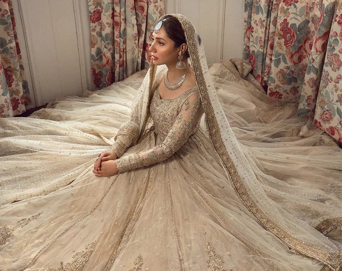 Custom Stitch Designer Maxi, Pakistani Indian Design, Wedding ...