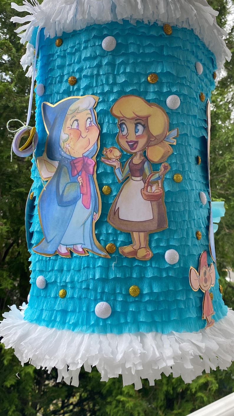 Piñata Giratoria Cenicienta - Etsy