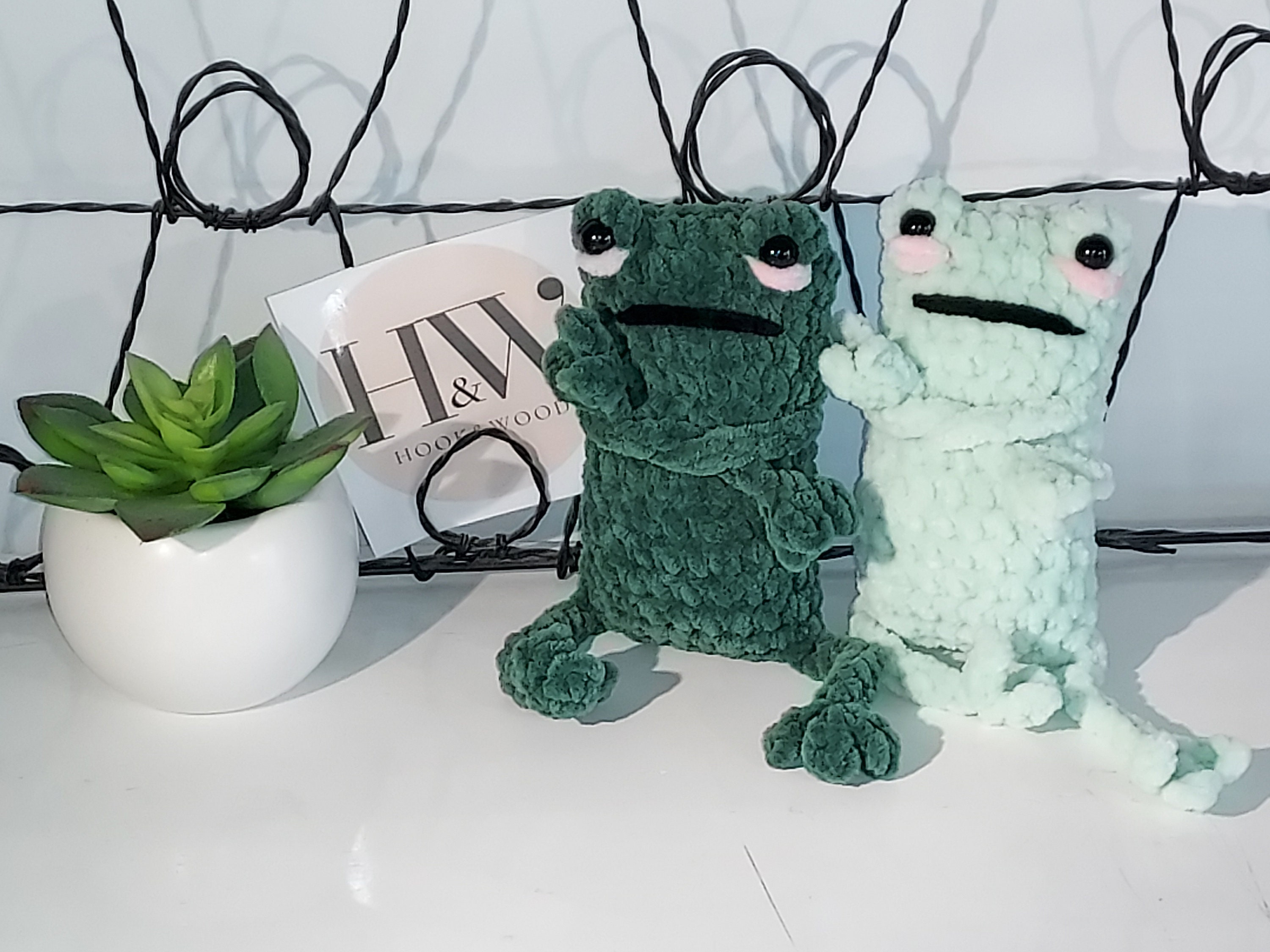 Leggy Frog / Long-legged Frog - Etsy