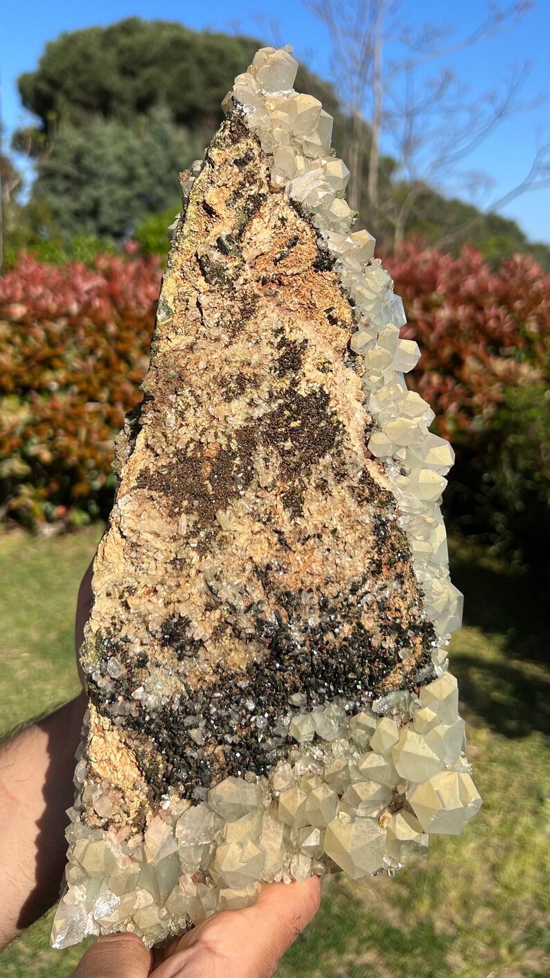 Big Epidote Quartz Crystals High Quality From Eastern Anatolian, Turkey ...