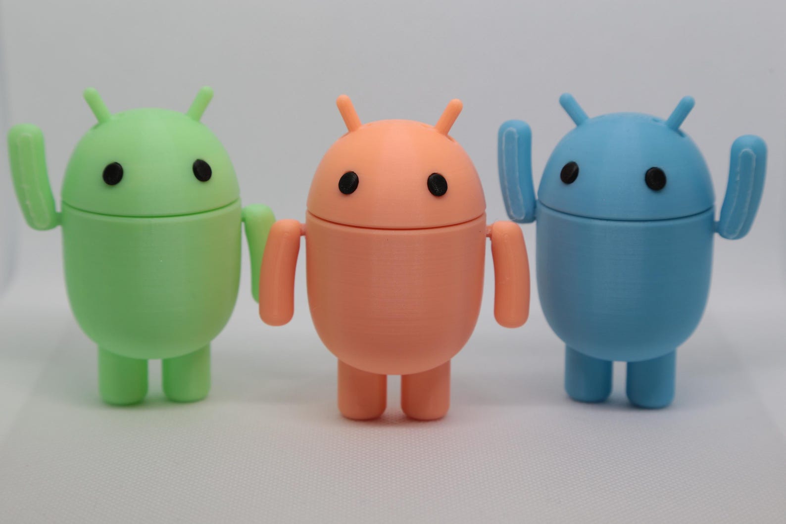 3D Printed Articulated Bugdroid Figure With Display Stand - Etsy
