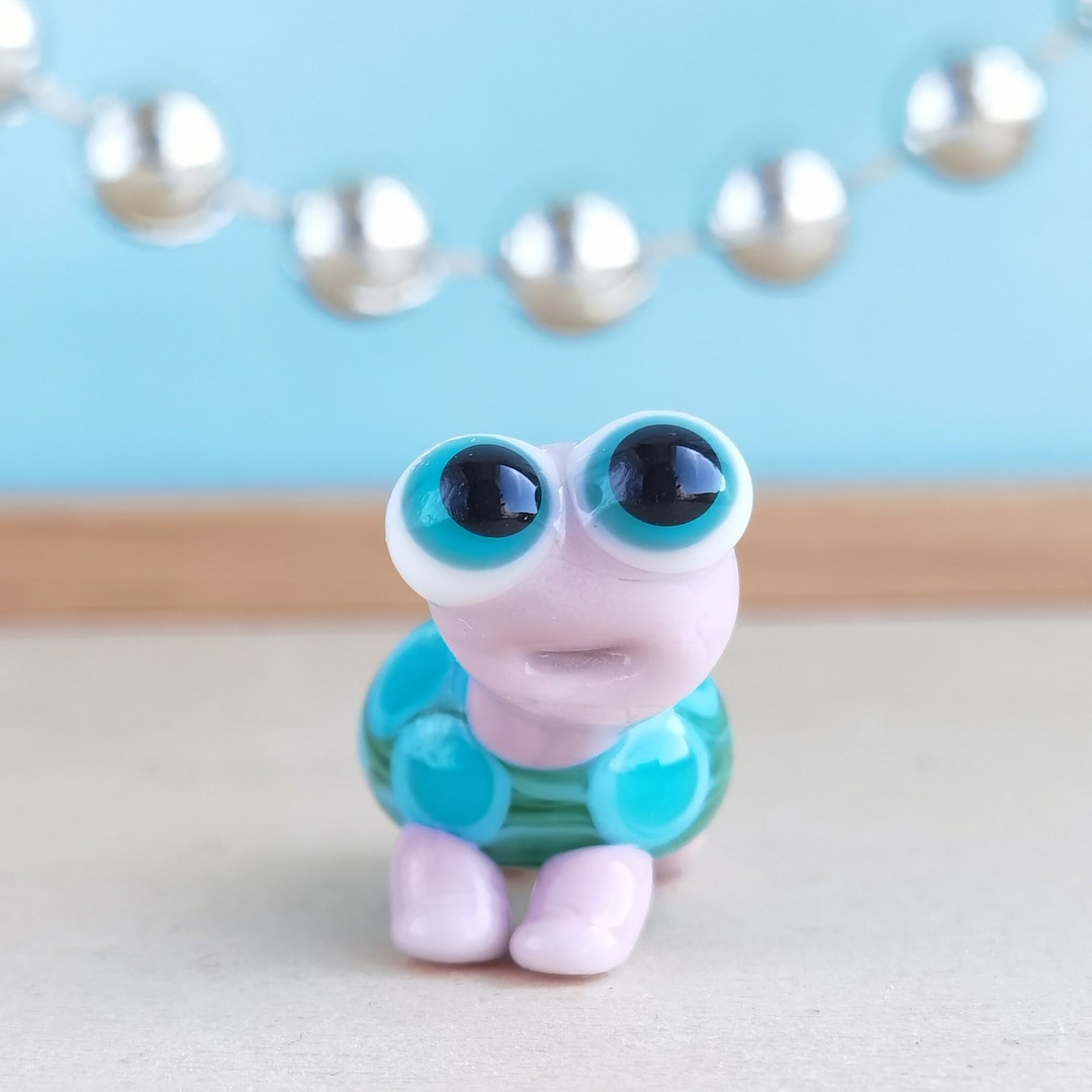 Tiny Turtle Miniature, Glass Turtle Figurine, Turtle Sculpture , Small ...