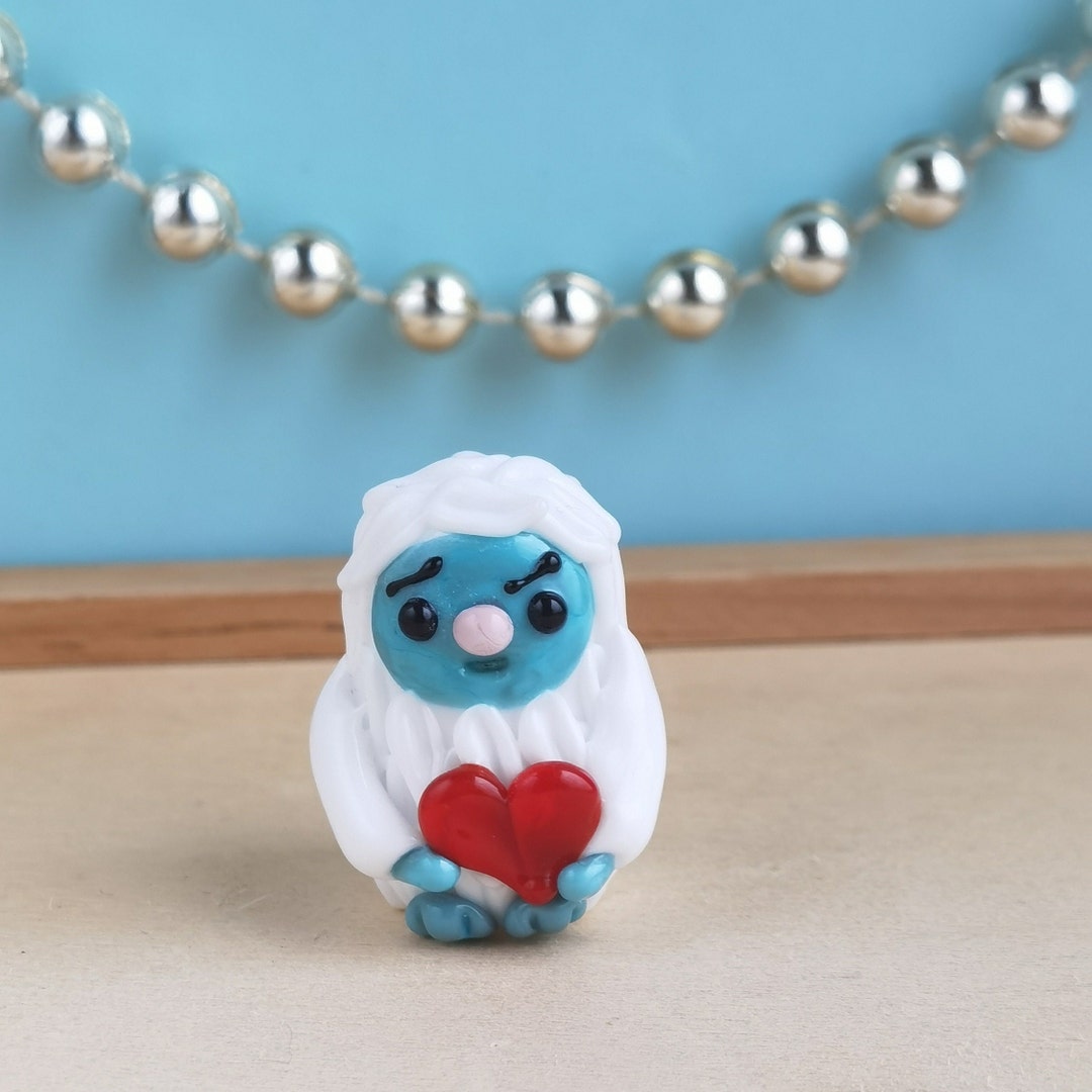 Miniature Yeti Figurine Abominable Snowman Sasquatch Tiny Big Foot Mini ...
