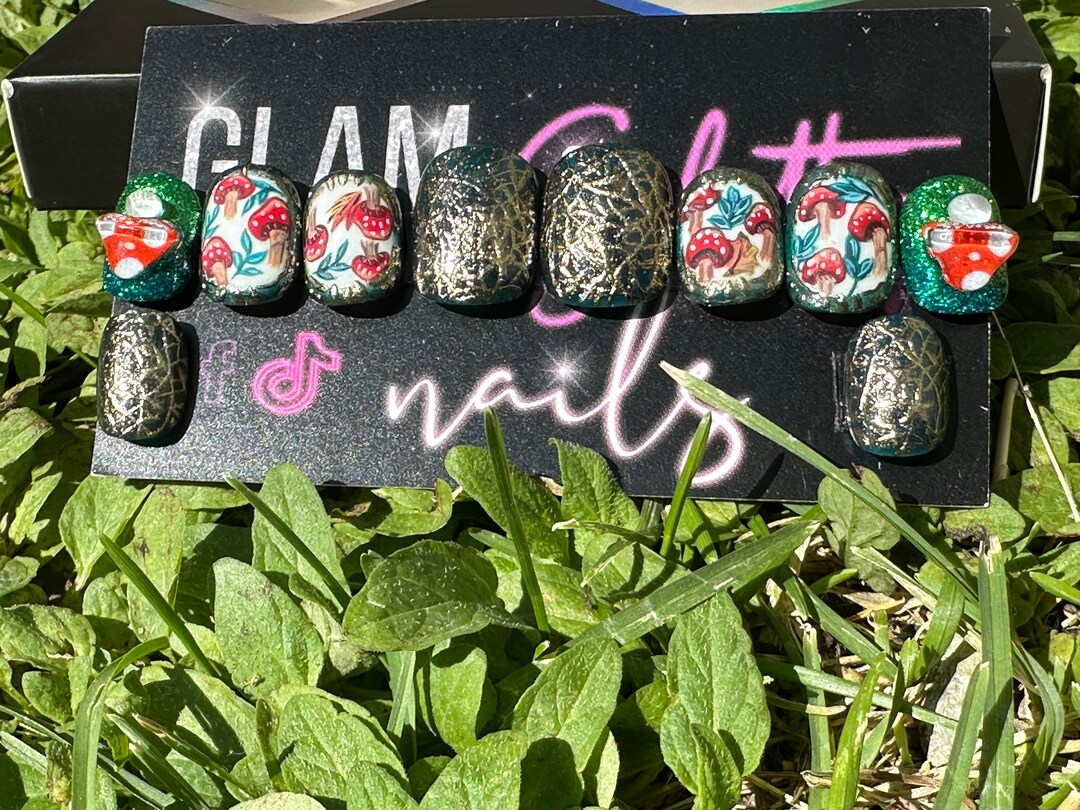 MUSHROOMS PRESS Ons - Etsy