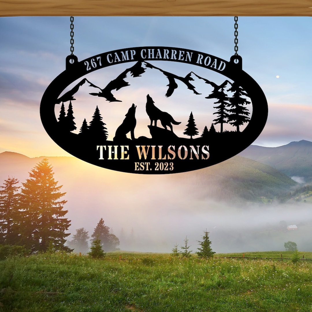 Custom Howling Wolf Sign, Wolf Wall Art, Animal Sign, Personalized ...