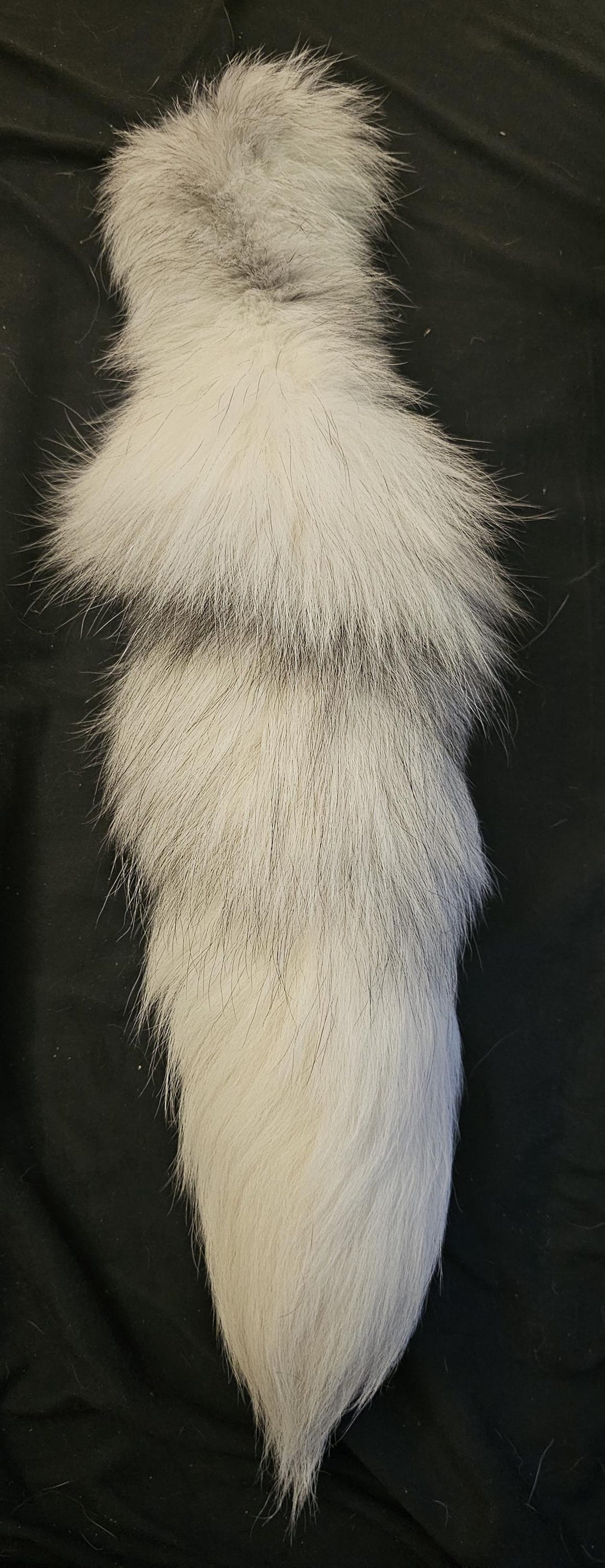 XL Arctic Marble Fox Tail Keychain - Etsy