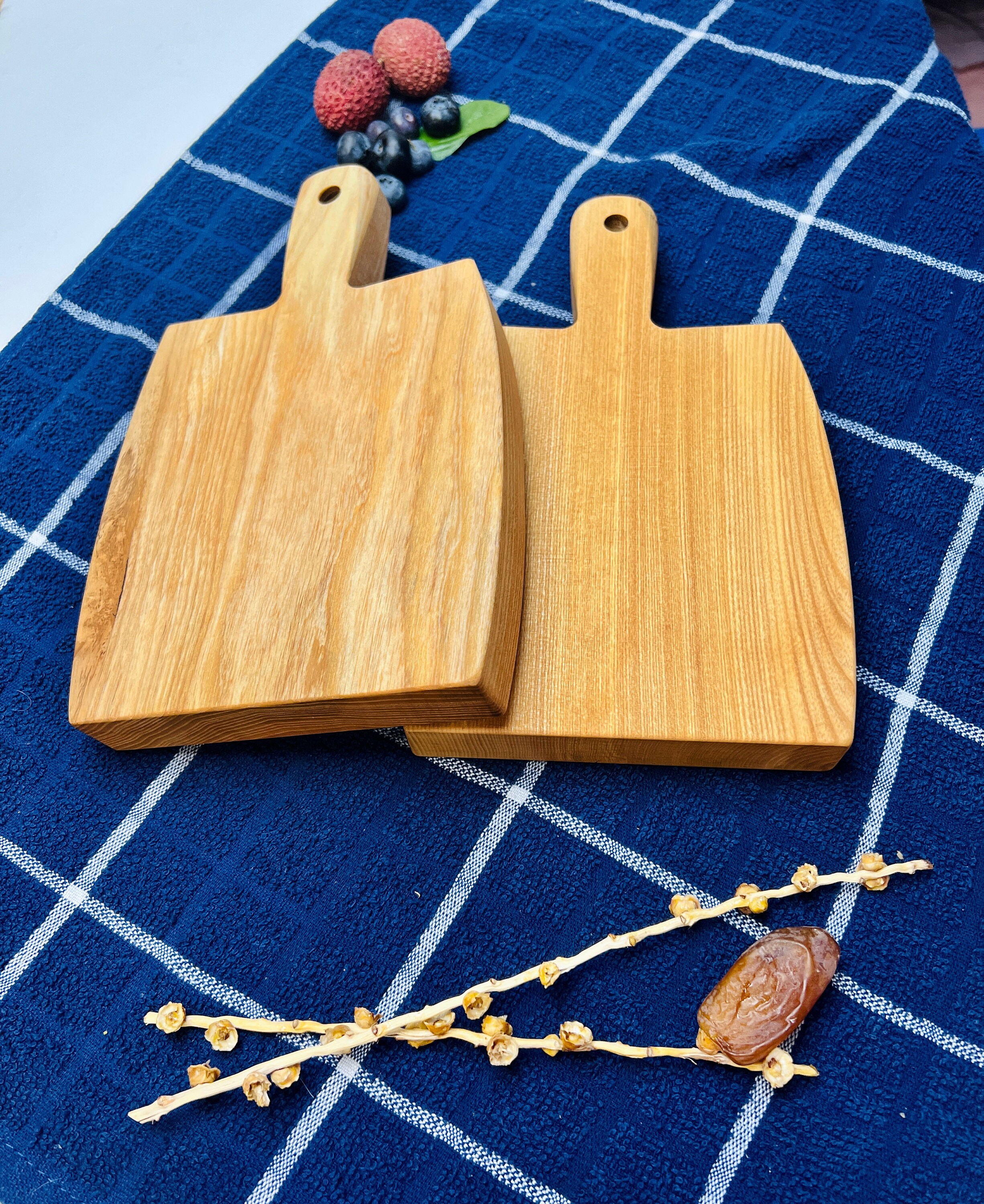 Thick Burger Board for Steak, Grill, BBQ. Cheese Meat Charcuterie Oak ...