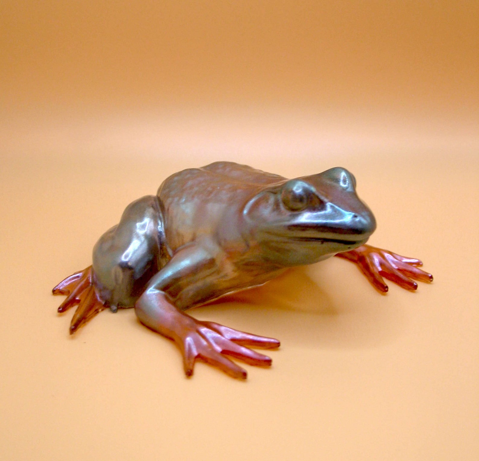 Exotic Frogs Figurines - Iridescent Collectible Frogs in Stunning ...