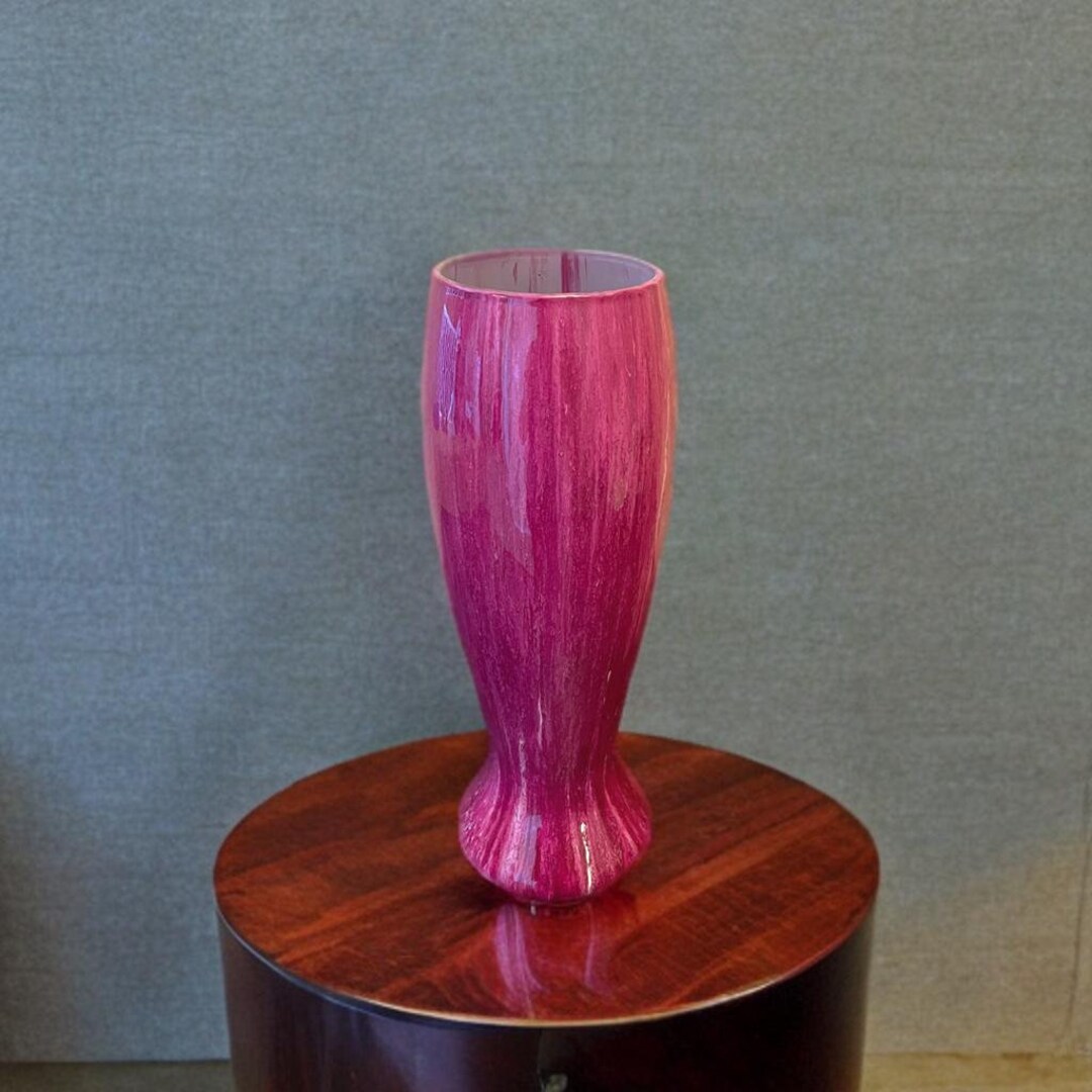 13" Tall Glossy Magenta Glass Vase – Modern Home Decor Accent - Etsy