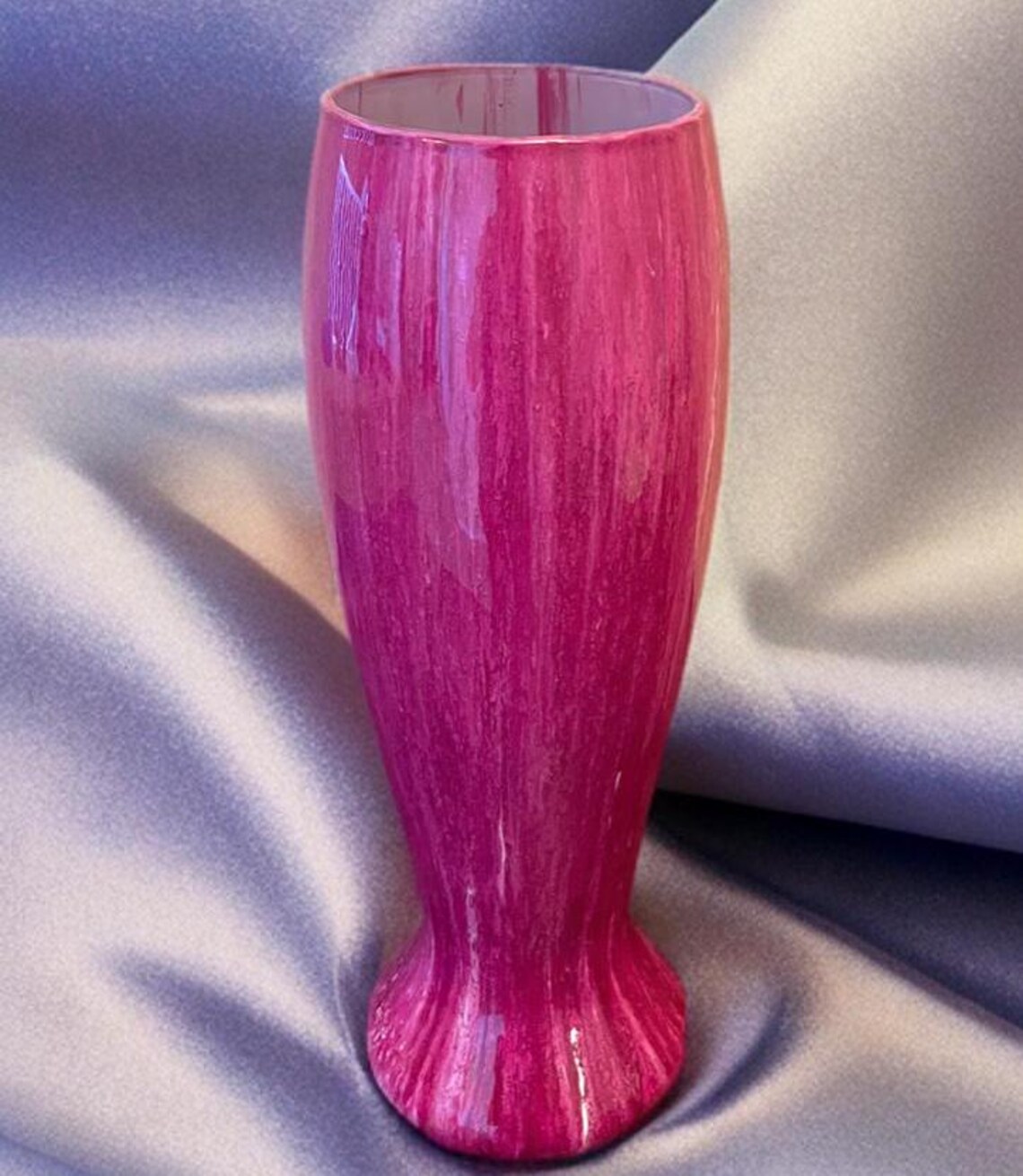 13" Tall Glossy Magenta Glass Vase – Modern Home Decor Accent - Etsy