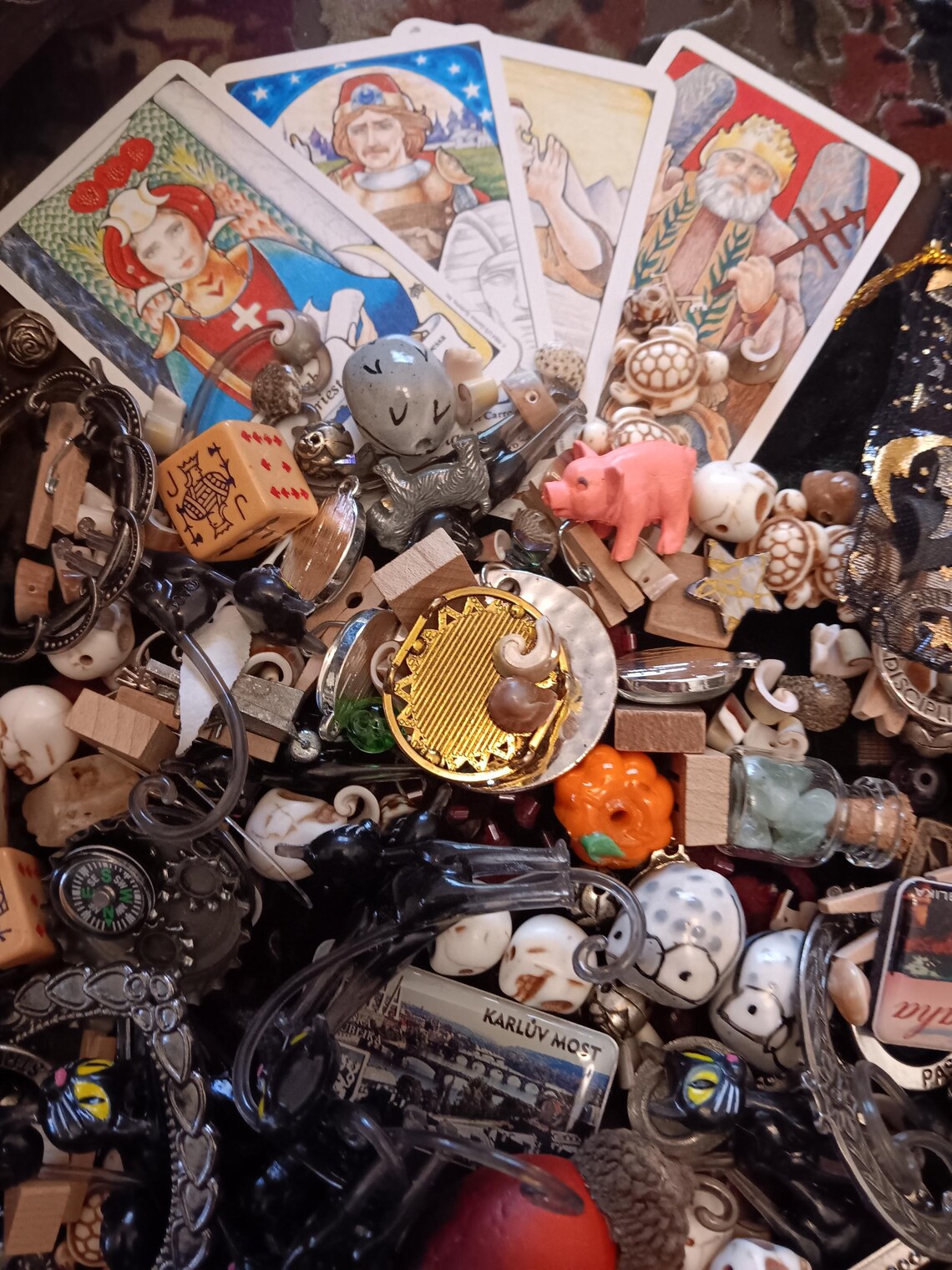 Crow's Confetti - Etsy