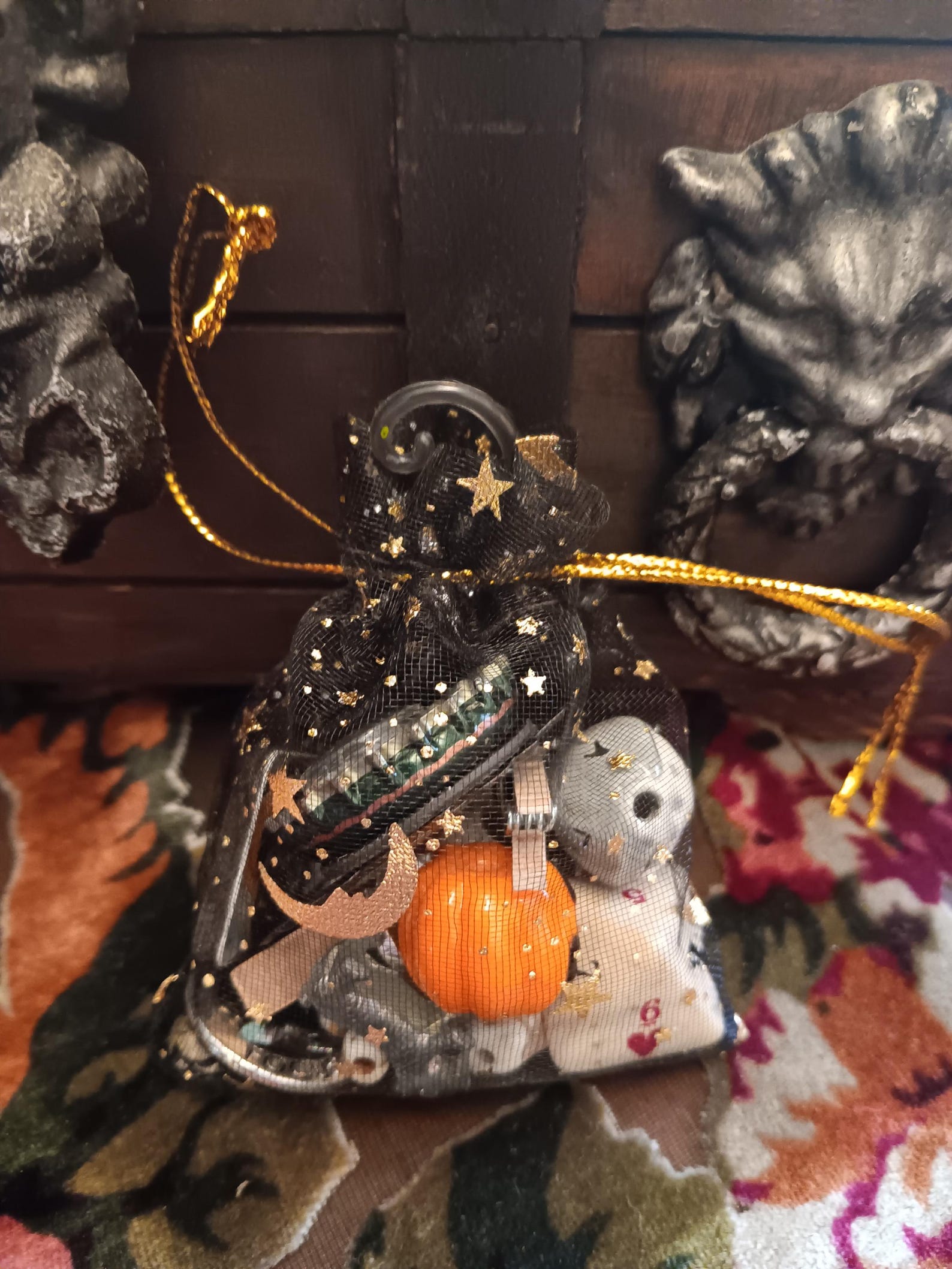 Crow's Confetti - Etsy