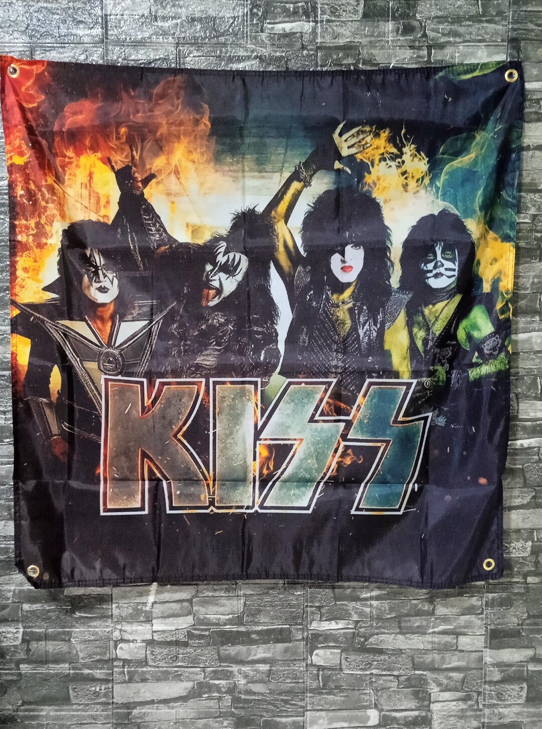 Kiss Flag - Etsy